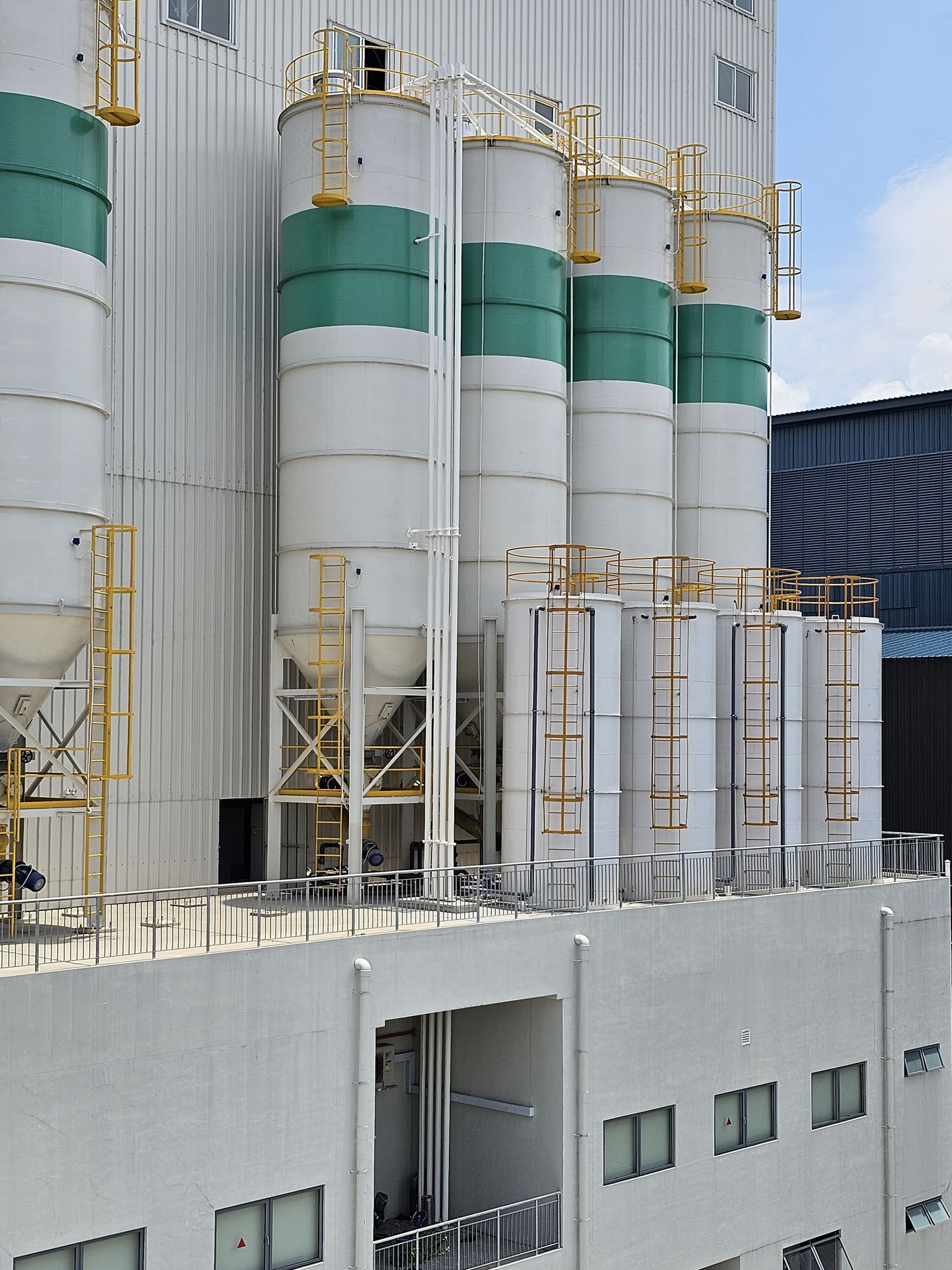 Tower Plants | Batchtec